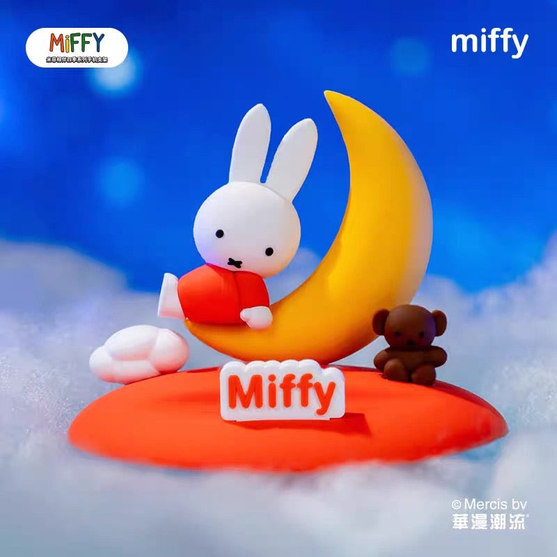 Miffy | Miffy "Four Season Theme" Display Phone Stand Blind Box – SogoSogo